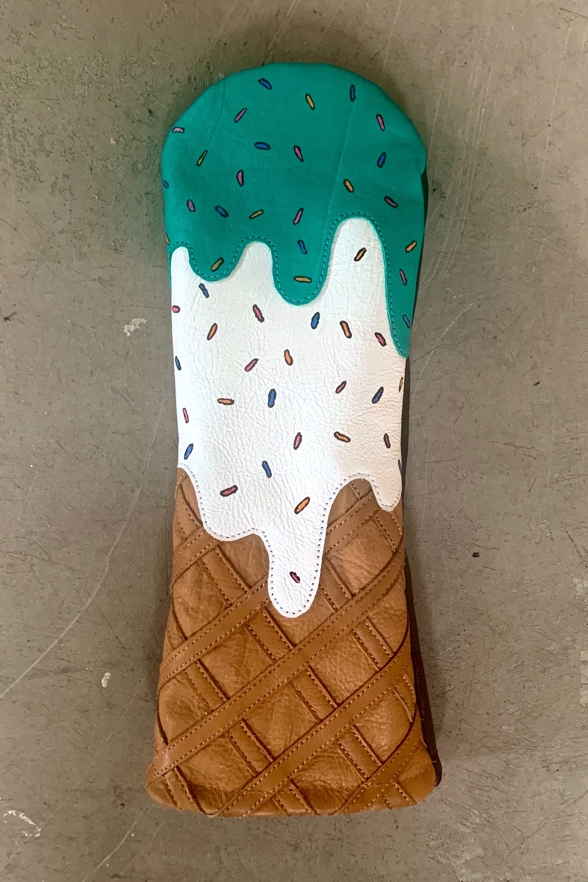 Rawhide Golf - Custom Leather Headcovers